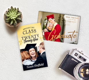 Graduation Announcements and Invitations